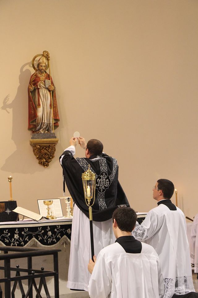 New Liturgical Movement: An EF Requiem Mass for Fr Jacques Hamel