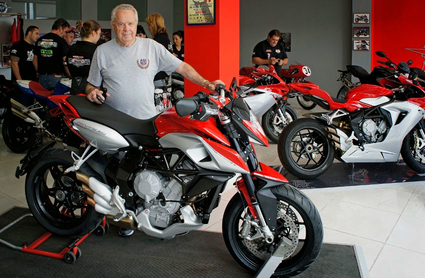 El Mundo del Motor MÁLAGA: Guido Guarnieri presenta la nueva Rivale 800cc