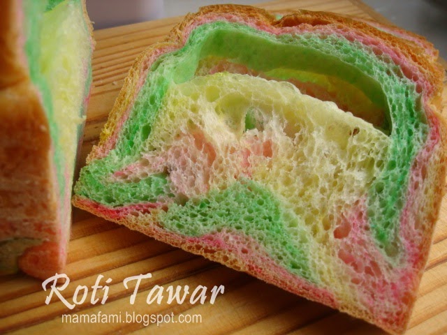 MamaFaMi's Spice n Splendour: Roti Tawar Warna Warni