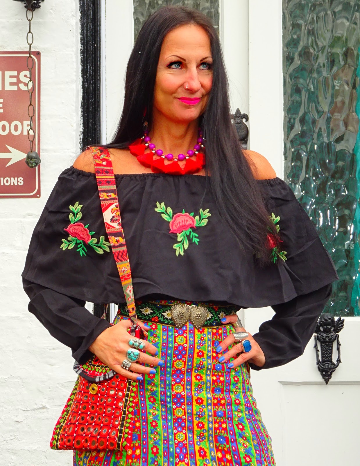 Vintage Vixen: She's Eclectic - What I'm Wearing Today