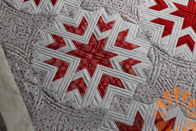 Piece N Quilt: First Snow Quilt - Custom Machine Quilting by Natalia Bonner