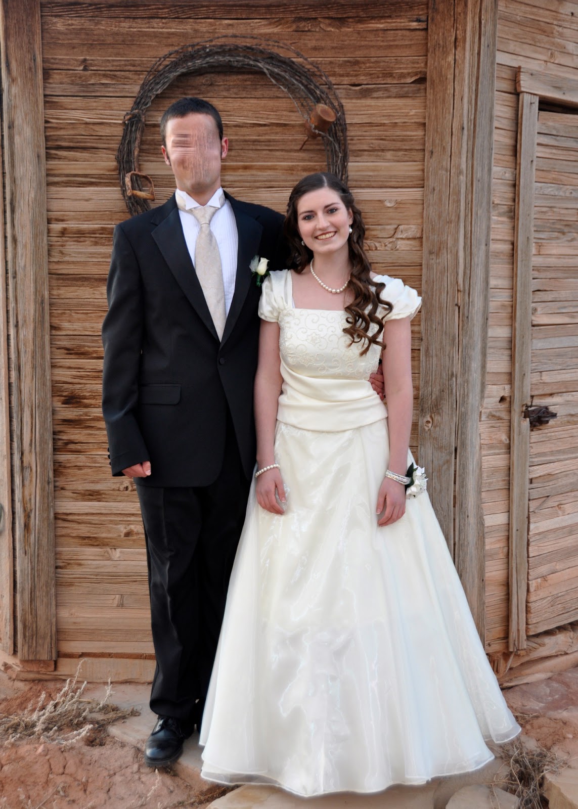 The "Secret" is Gratitude: Prom Night - The Date and Pictures