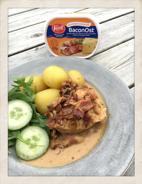 Malin's Diner: KYCKLINGGRYTA MED KAVLI BACONOST, BACON, VITT VIN OCH ...