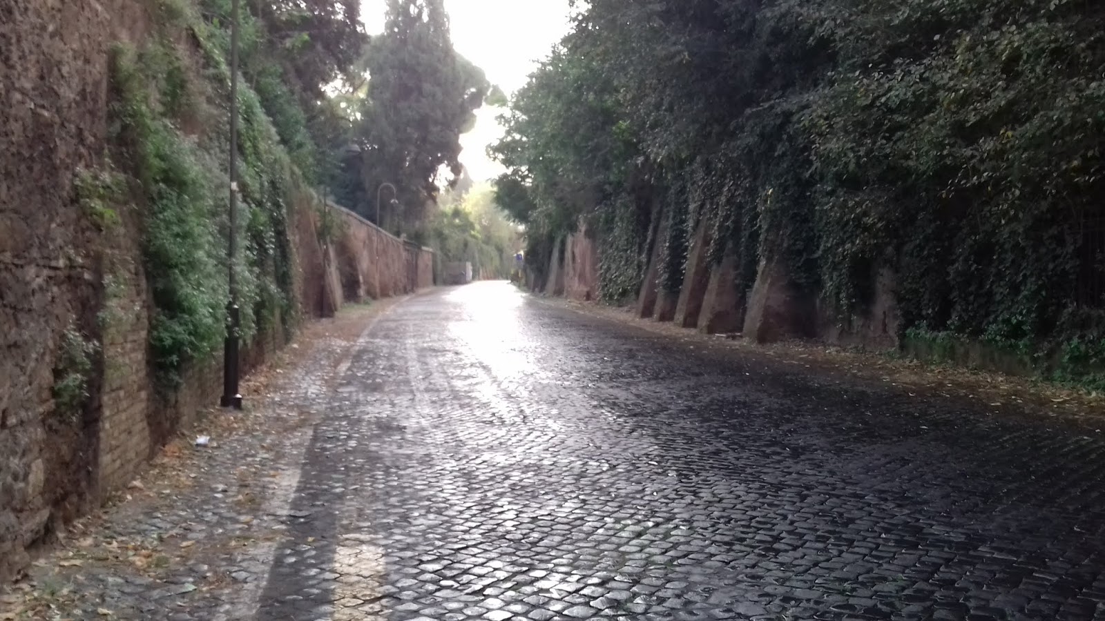 Via Appia Antica - da Porta Capena (Roma) a Cisterna di Latina: Lungo ...