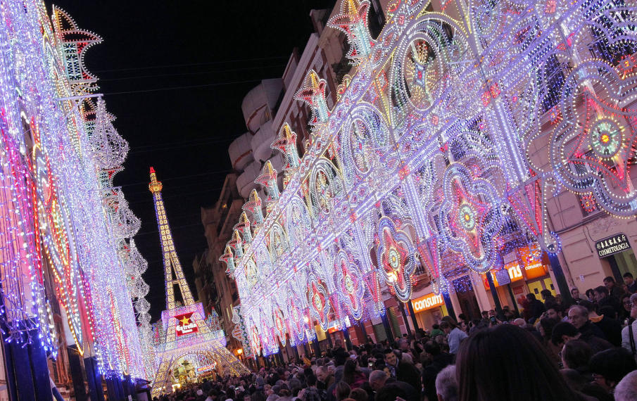 El Viajero Valenciano: Las Calles Iluminadas