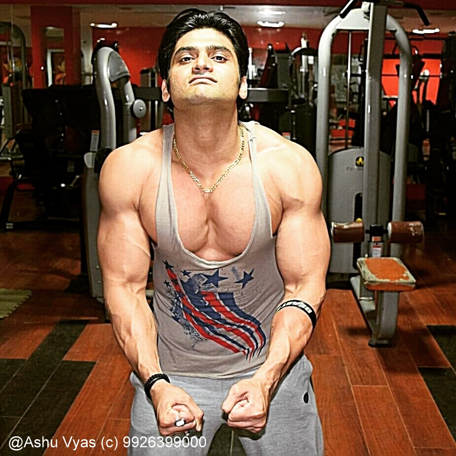 @Ashu Vyas (c) 9926399000 Oxygen Gym Airport Road indore MP 452005 India