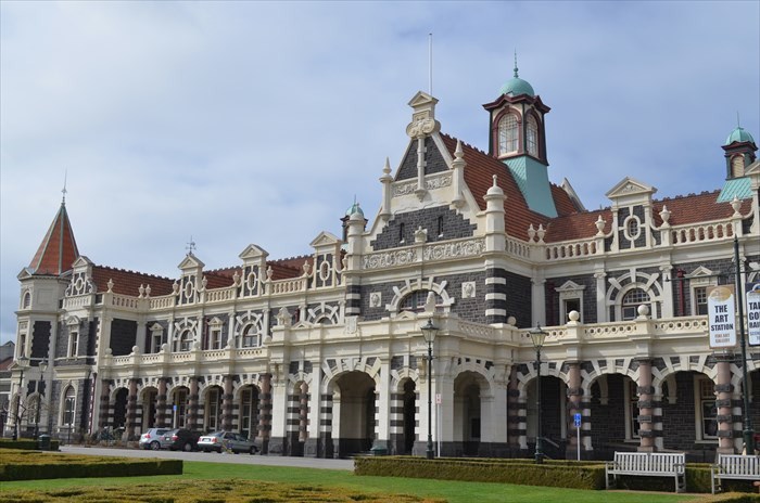 ART and ARCHITECTURE, mainly: One of the best Edwardian railway ...