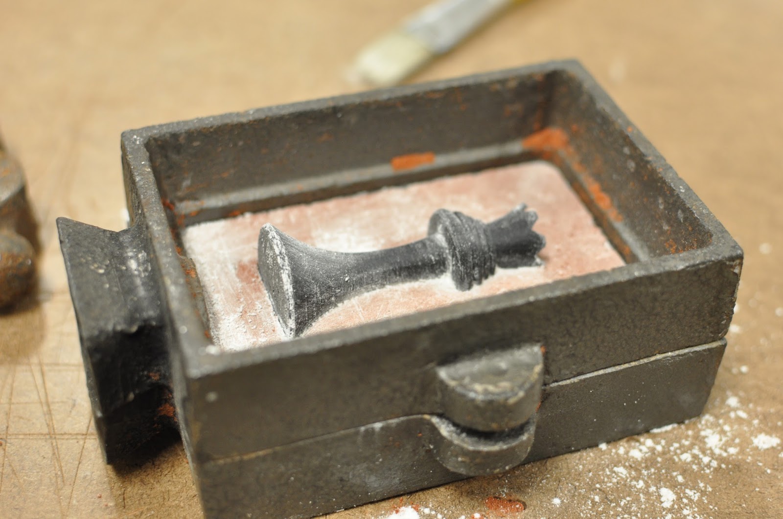 handverker: readymake: sand molds