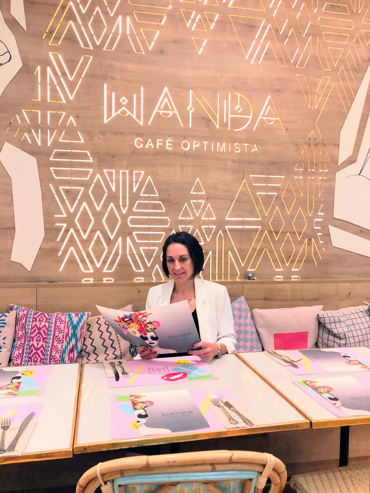 CENAMOS EN WANDA CAFÉ OPTIMISTA | Ponte tu Ropa