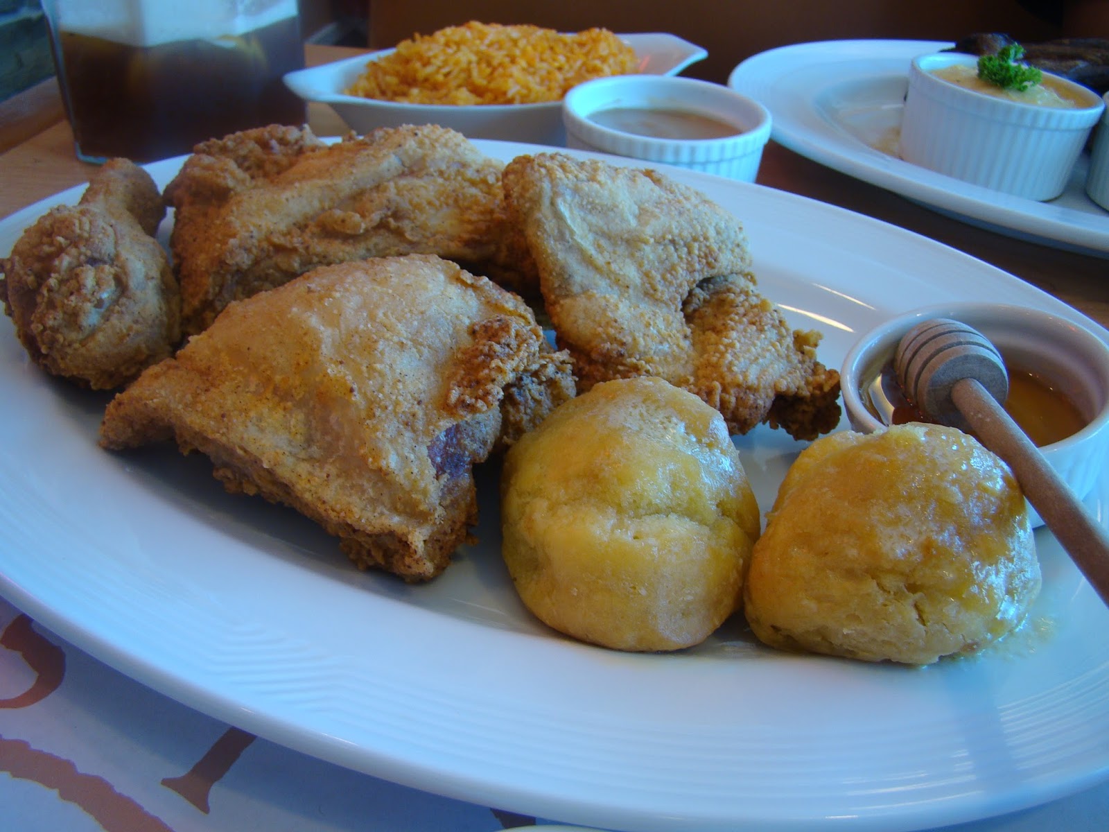 RACKS Paseo de Sta Rosa