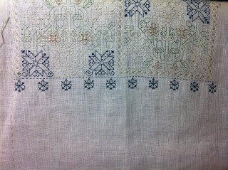 Loara Standish Sampler