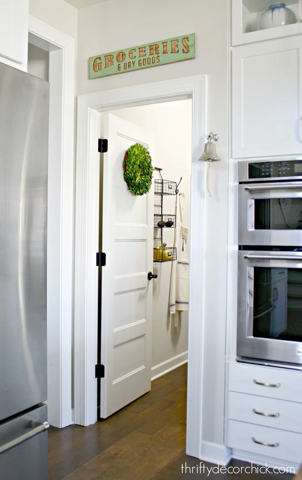 EASY DIY Wall Mounted Butcher Paper Roll Holder | Thrifty Decor Chick ...