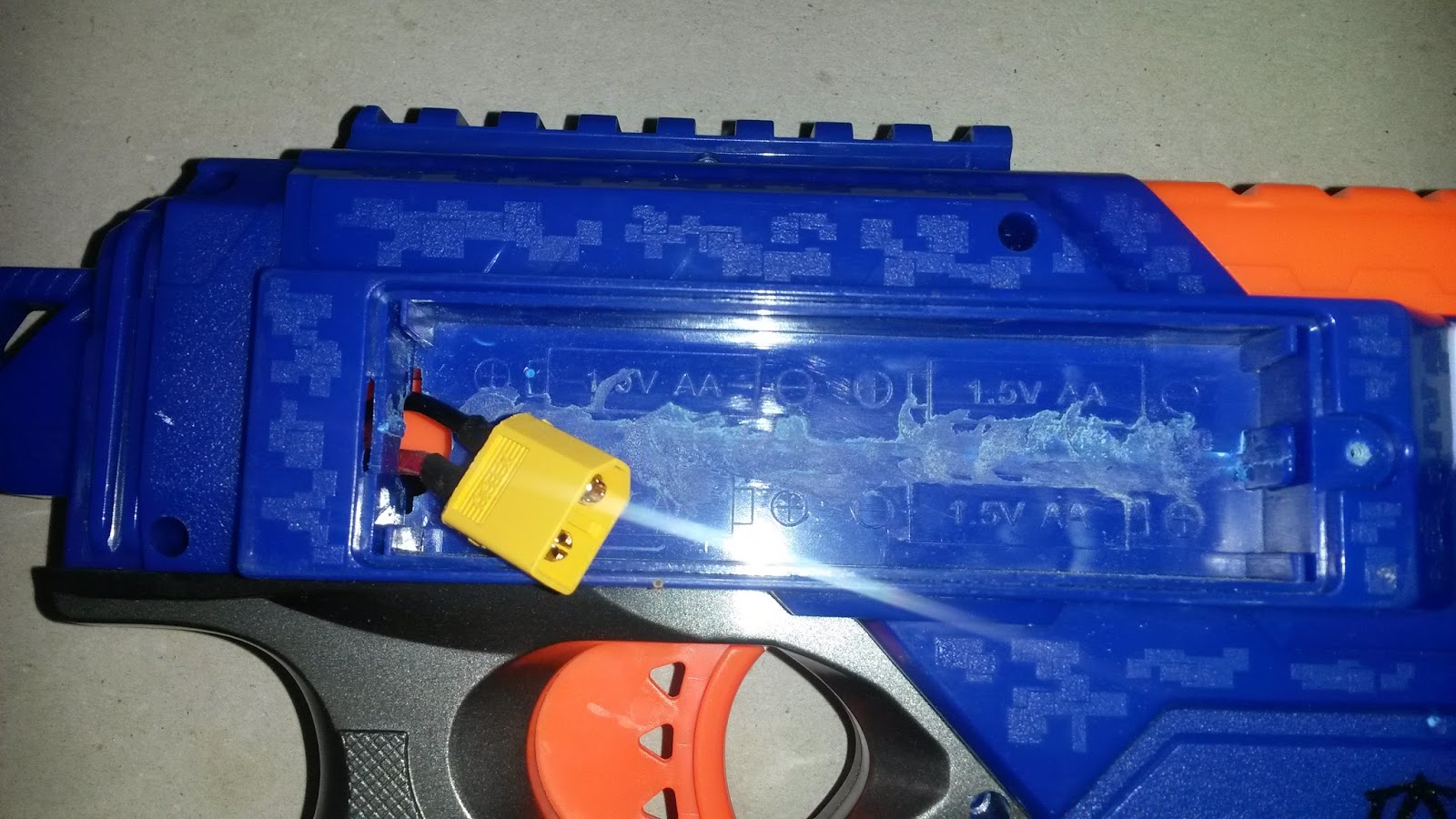 Outback Nerf: Mod: Knock-off Stryfe with Blade 180s