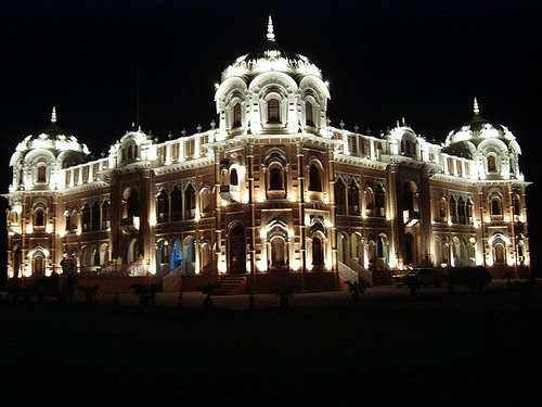 History of the State of Bhawal Pur,: DARBAR PALACE