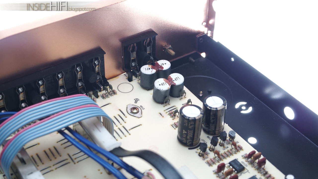 Inside Hi-Fi: Technics SU-A40 (SU-A40EG-K)