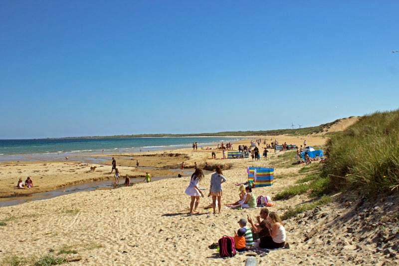 Land of the Big Sky.: Fraserburgh Beach (Broch Beach).