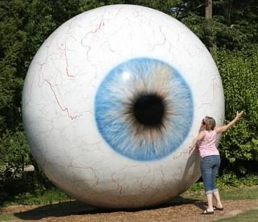 The Biggest Ball of String: St. Louis Arch and the Giant Eyeball, in ...