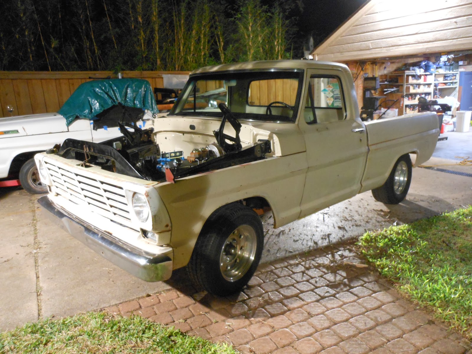 1967 Ford F100: October 2013