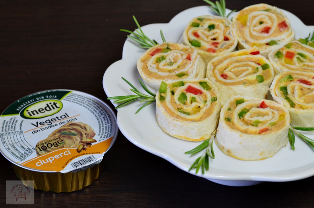 Rulouri aperitiv cu pate vegetal din boabe de soia - CAIETUL CU RETETE