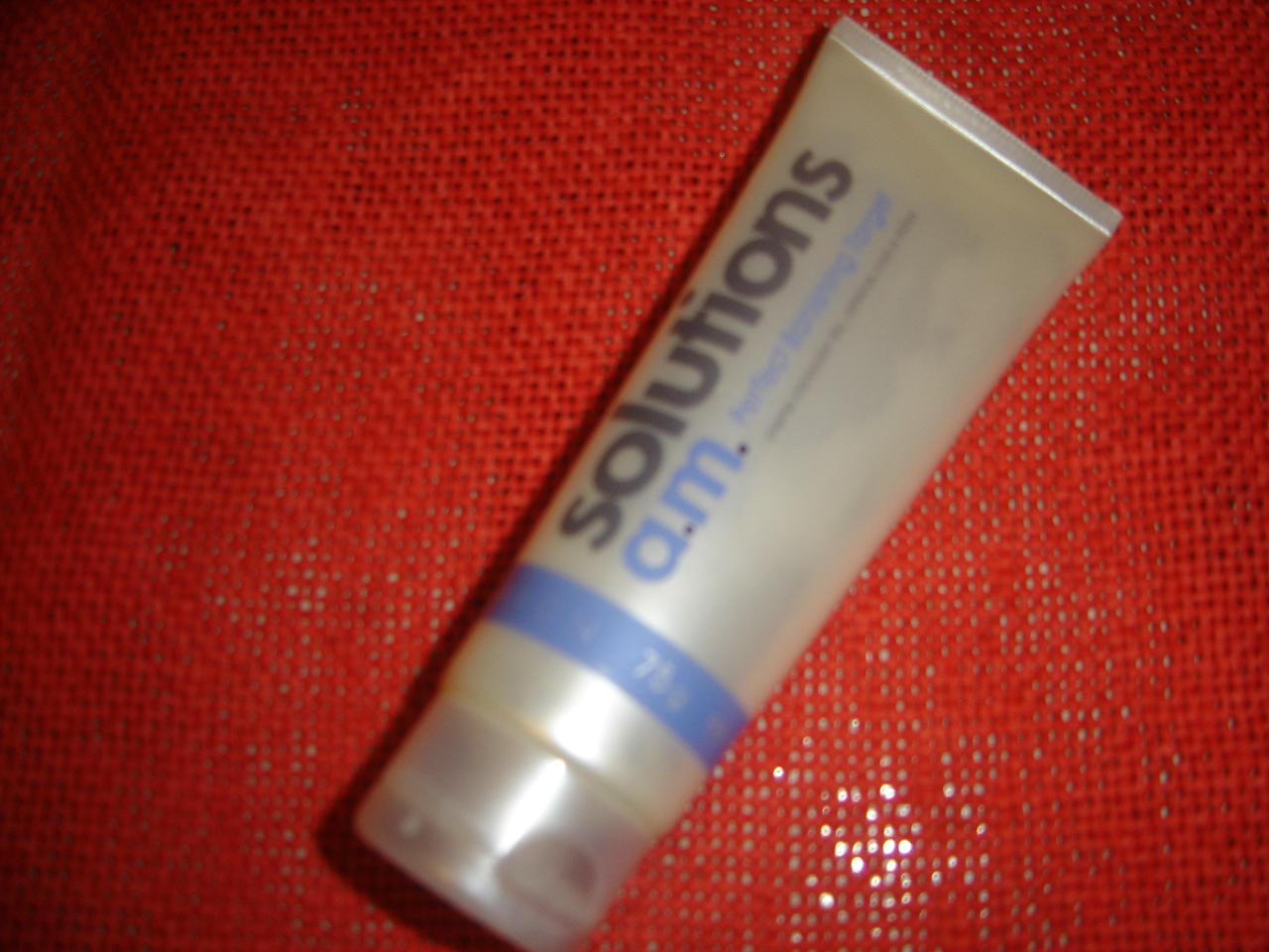 Dicas de Necessaire: Creme Clareador – Perfect Banishing Target – Avon