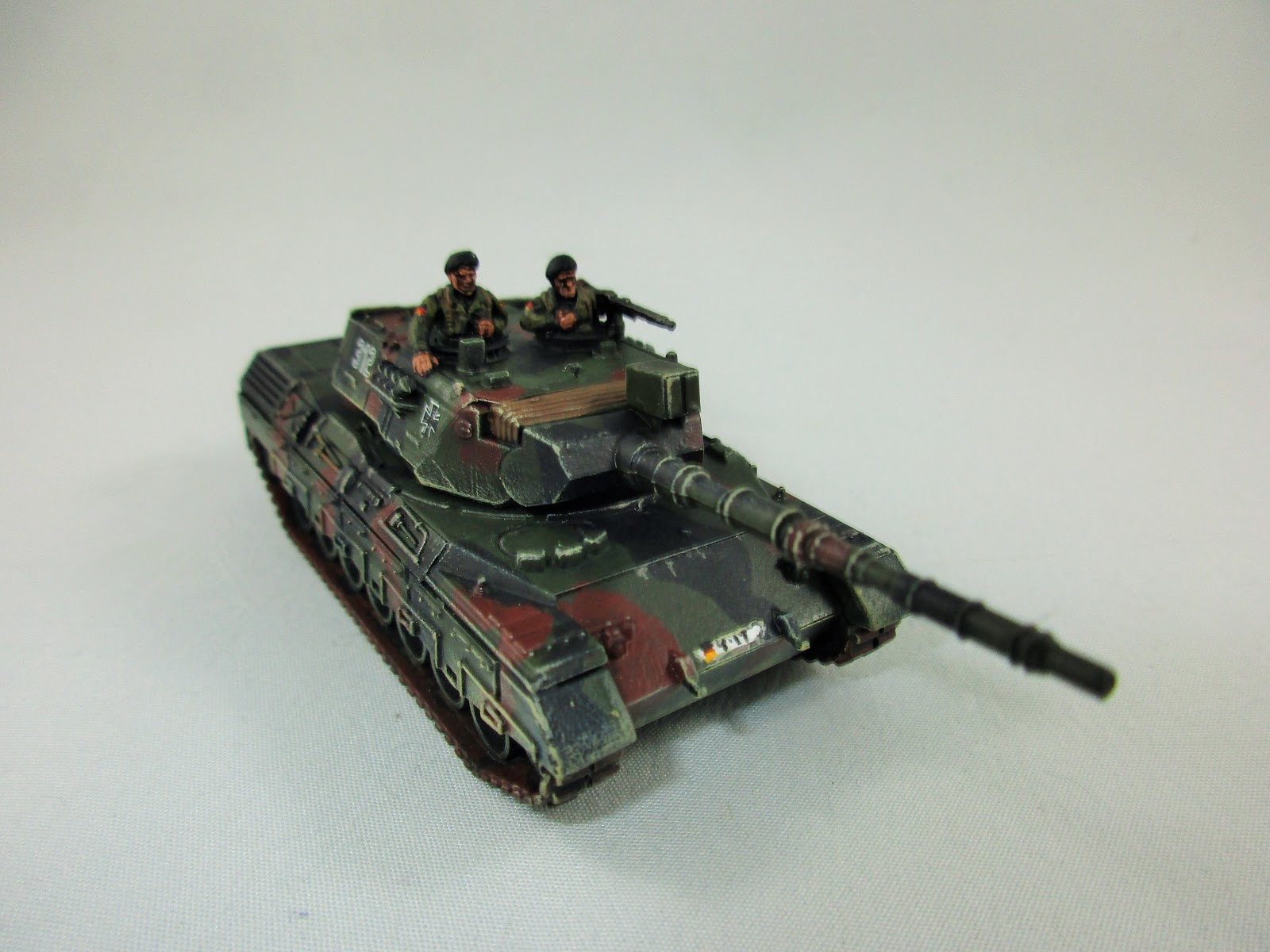 Fawcett Avenue Conscripts: 15mm PSC Bundeswehr Leopard 1s
