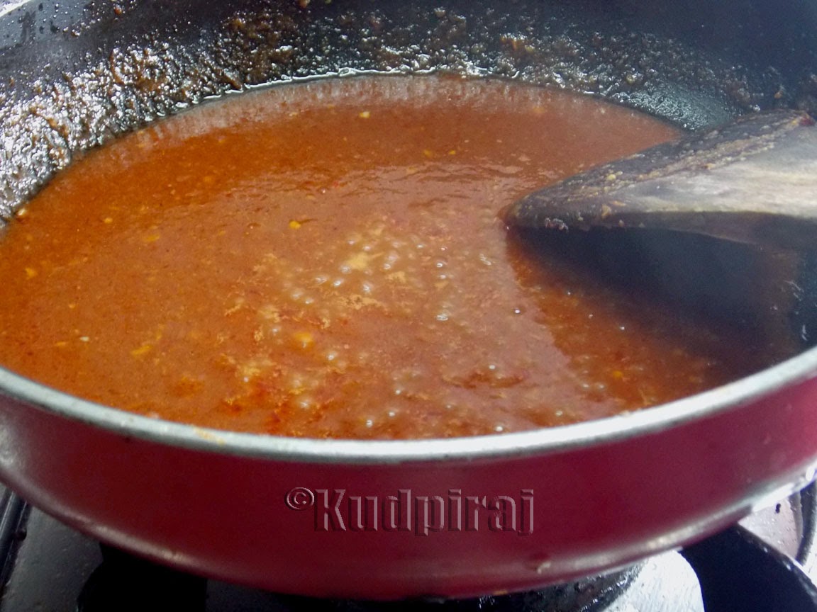 Kudpiraj's Garam Tawa: Chicken Bond(Chicken English Fry)