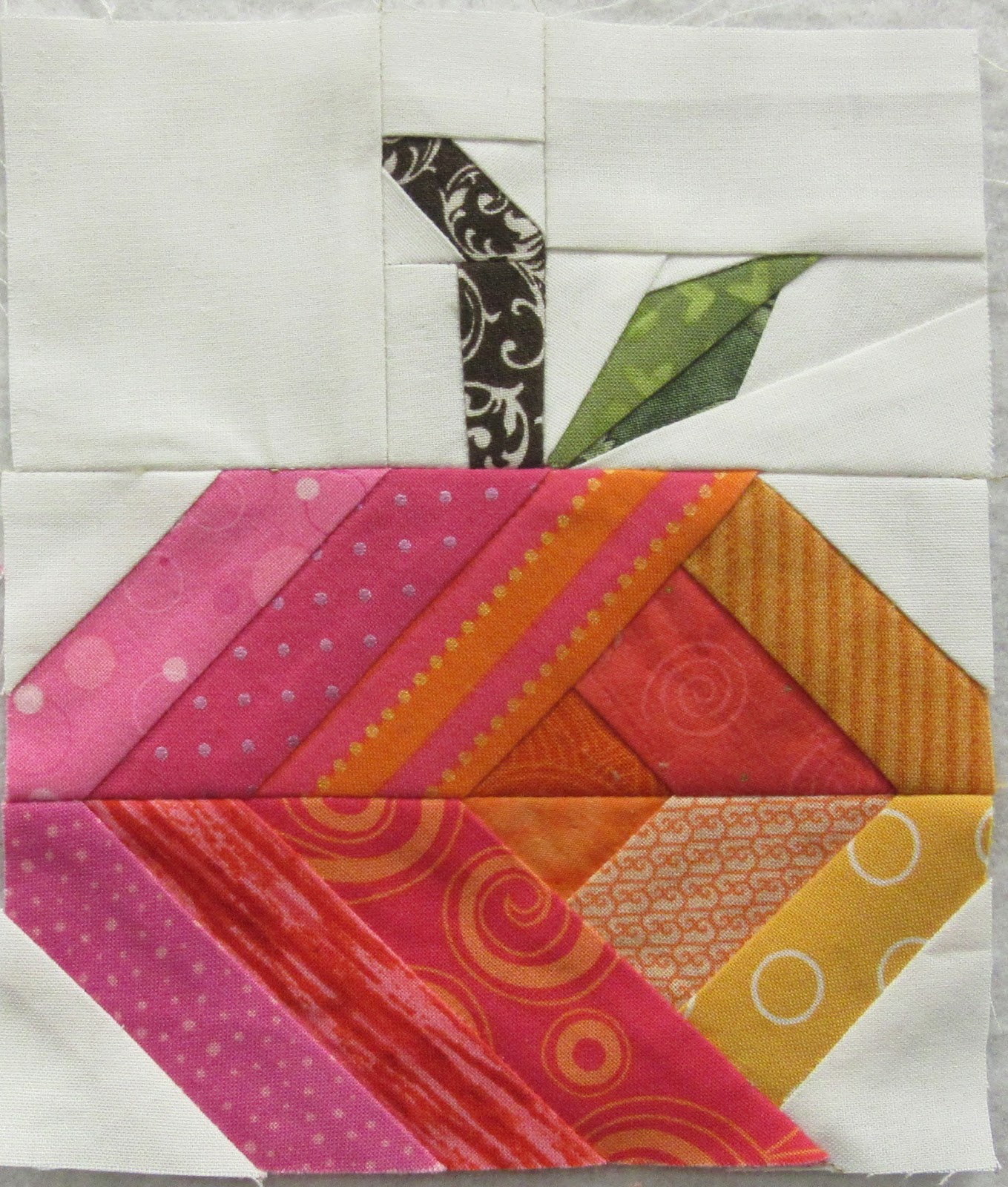 Kathy's Quilts: Paper Pieced Pumpkin