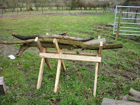 An English Homestead: Saw Buck