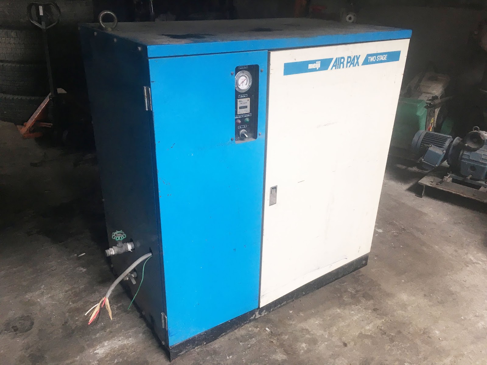 Products: J9 Box Air Compressor Meiji Air Pax Two Stage APT-75AK 60HZ