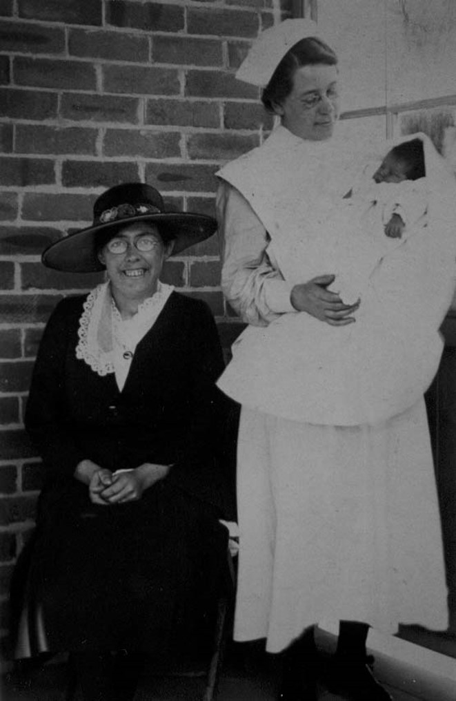 The Behrens Family: Ruth