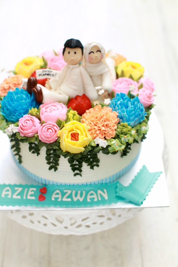 Kek Hantaran Bunga-bunga - masam manis