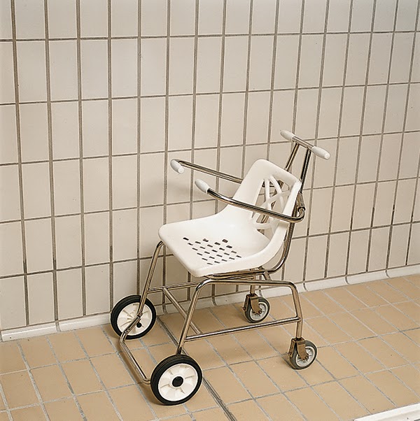 Mobility Products for Disabled People: Neptune Hydrotherapy Pool Lift