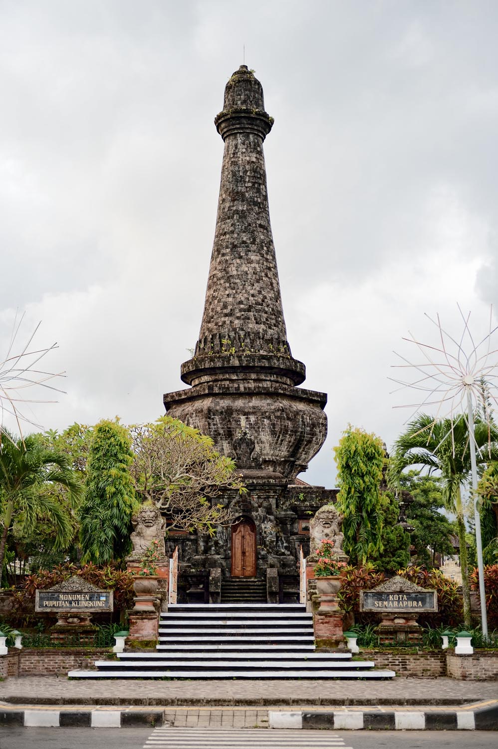 The Amazing Life: Puputan Badung, The Battle to the Death