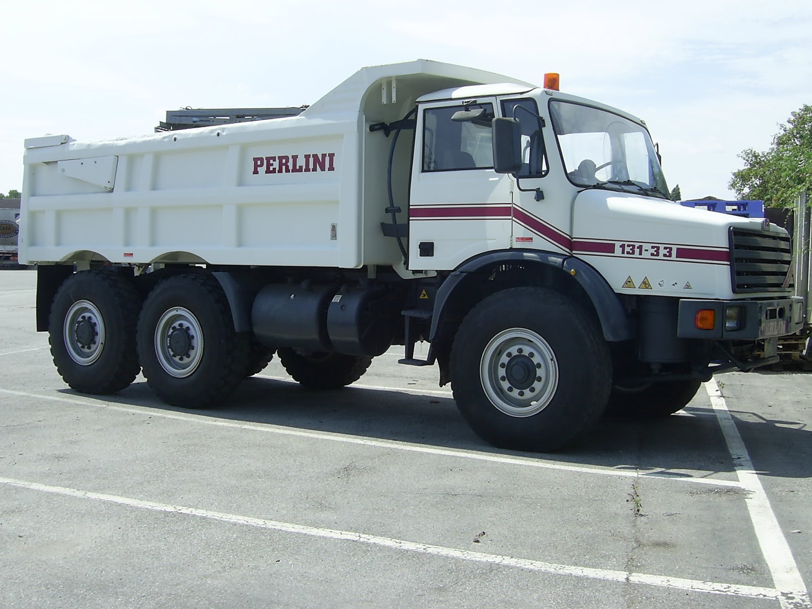 Perlini Equipment S.p.A.