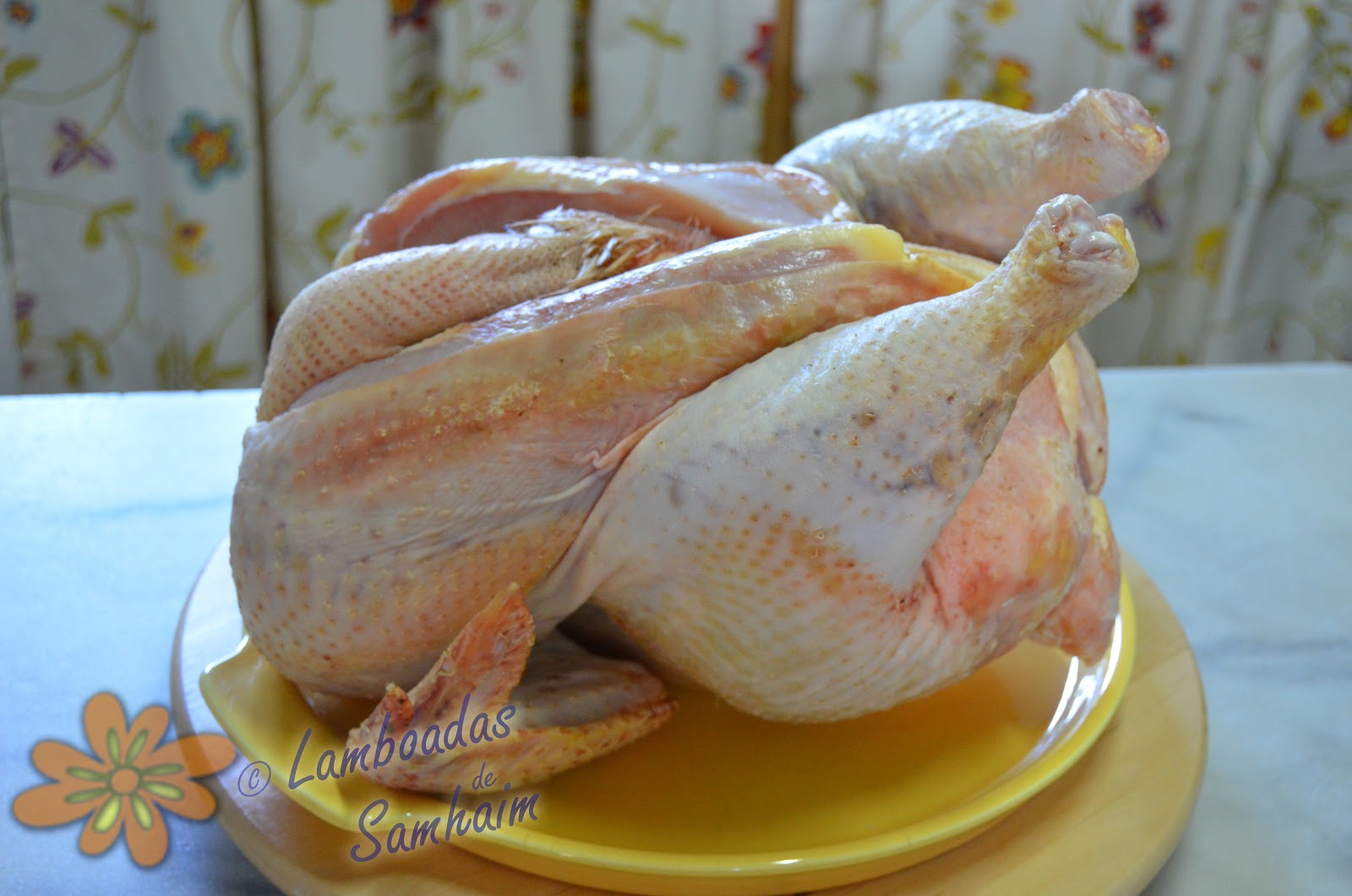 Lamboadas de Samhaim: Pollo en salsa de mojo y mango