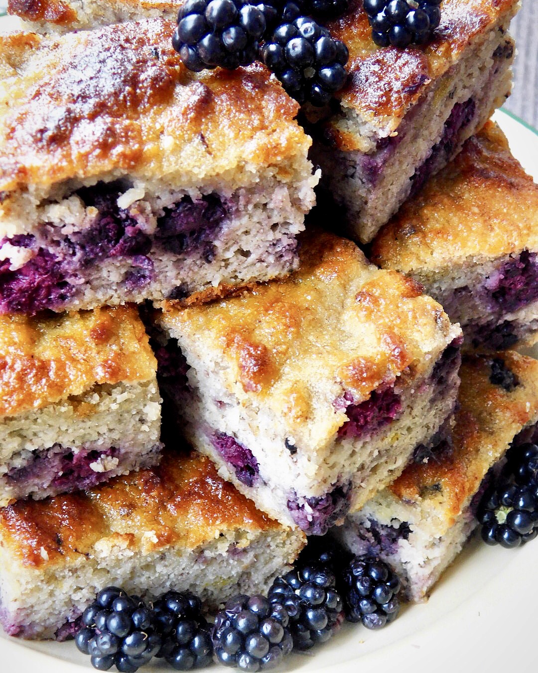 Banana, Bramble and Almond Traybake - Gluten Free | Foodie Quine ...