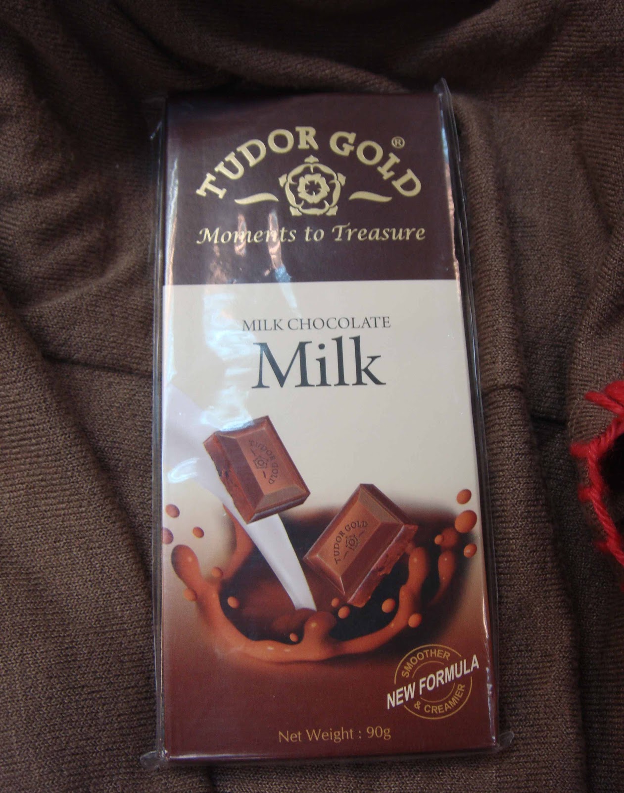 Supersupergirl's Food Reviews: TUDOR GOLD Milk chocolate from Malaysia