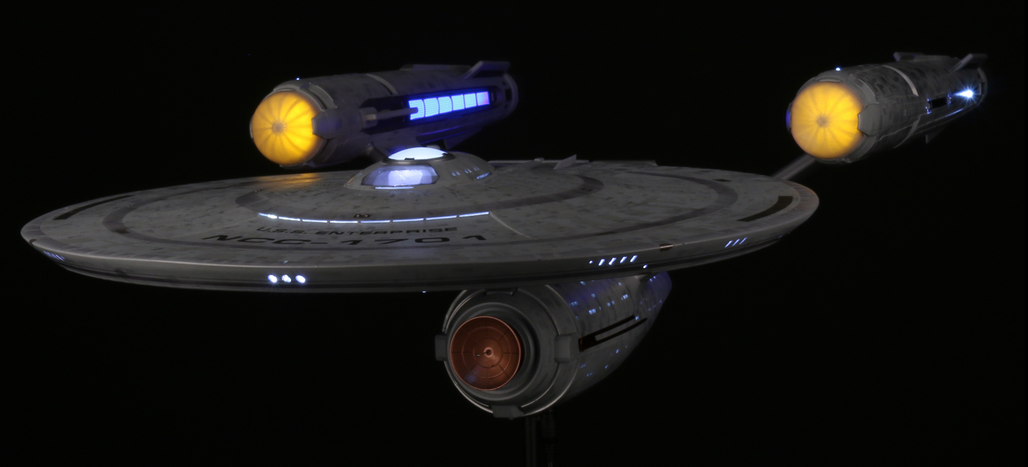 Constitution-class starship by Phoenix1701 on DeviantArt