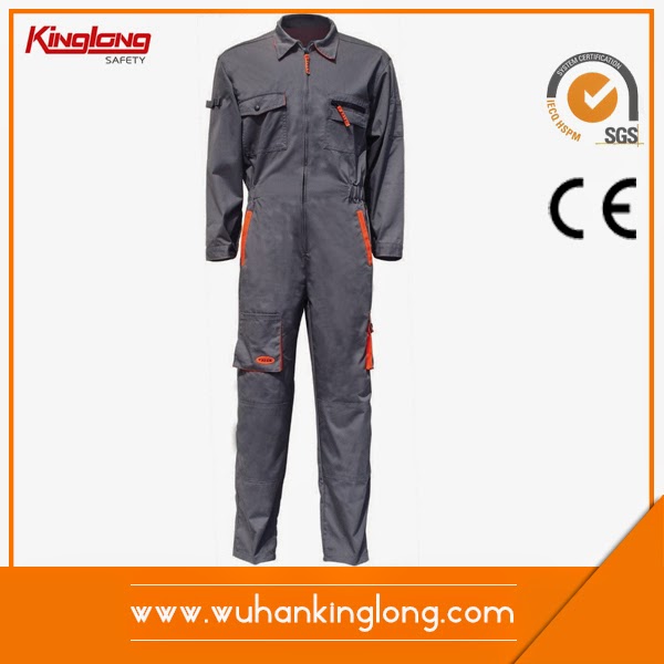 The Importance of Safety Uniforms and PPE