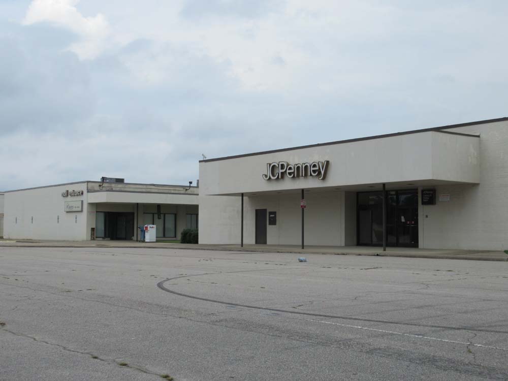 Sky City: Retail History: Parkwood Mall/Wilson Mall: Wilson, NC
