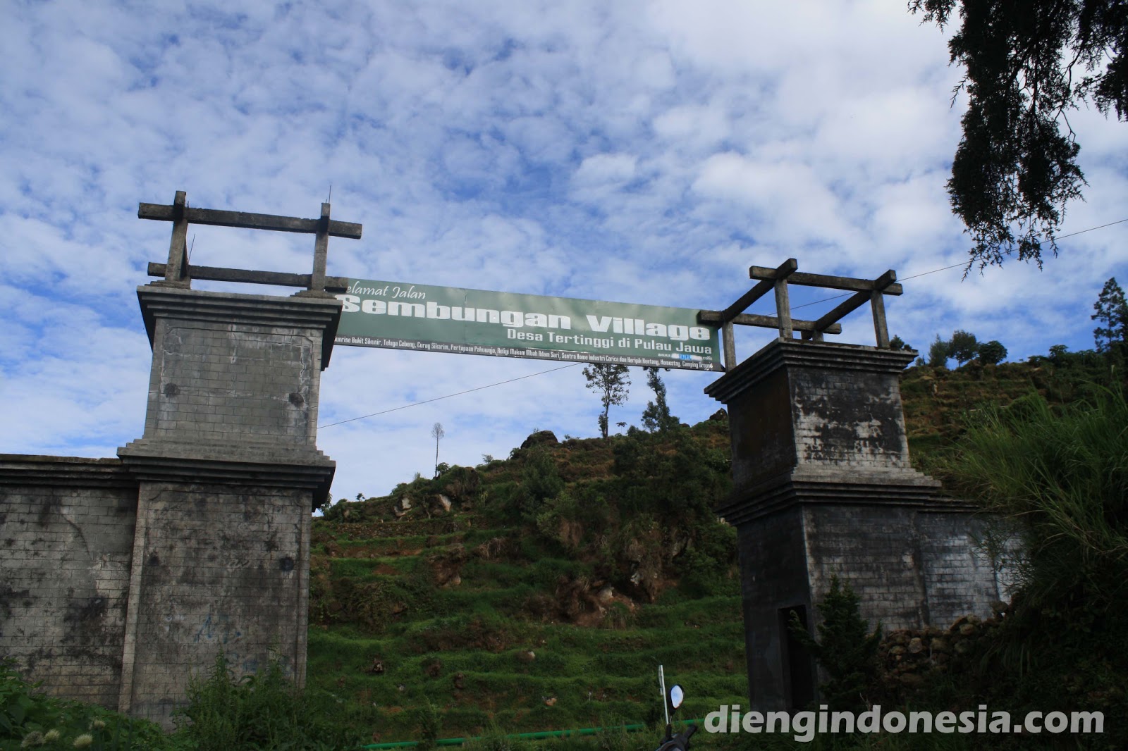DESA SEMBUNGAN DIENG - Dieng Indonesia