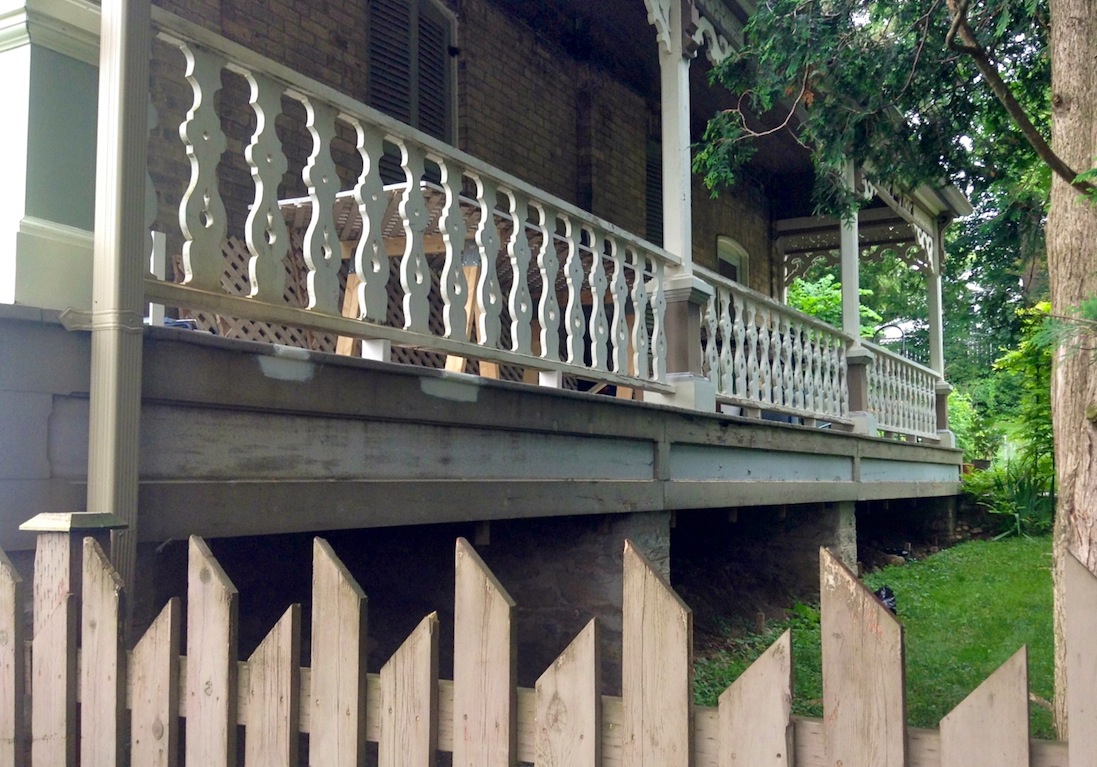 The Dusty Victorian: Victorian Veranda - work in progress II