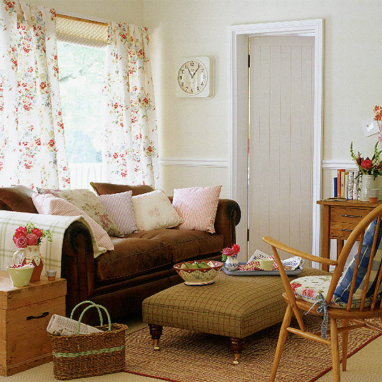 Vintage Pearl: The Inspiration - The Vintage Lounge Room