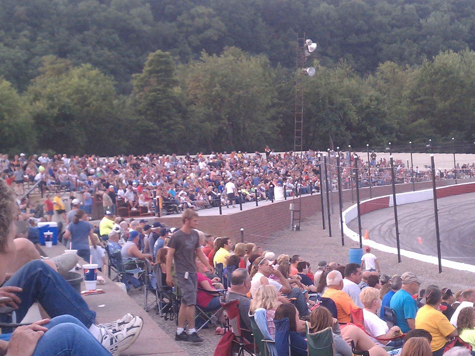 Asphalt Aspects-Dirt Digest: Main Event / Midvale Speedway