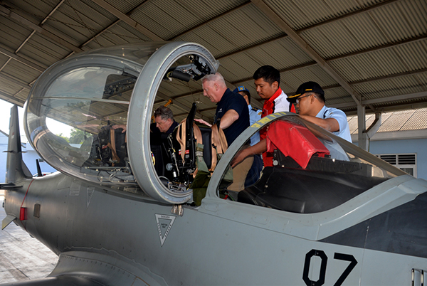 Team Martin Baker Cek Kursi Lontar Super Tucano | The Jakarta Forum