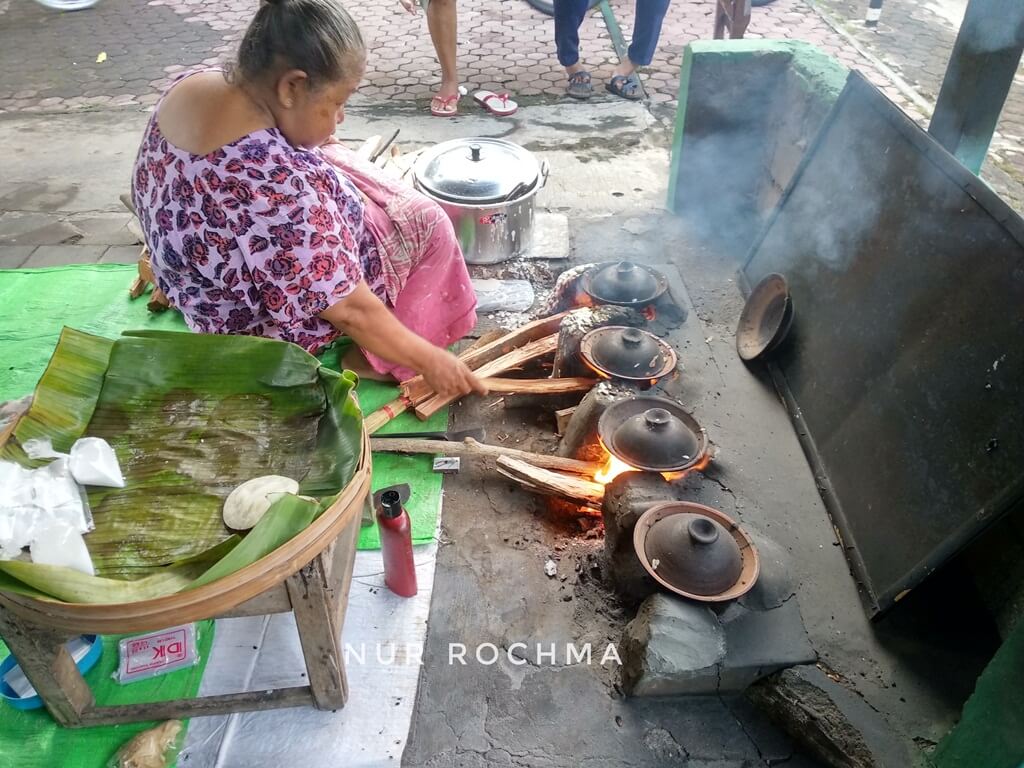 Nikmatnya Sarapan Serabi, Jajanan Tradisional di Tuban