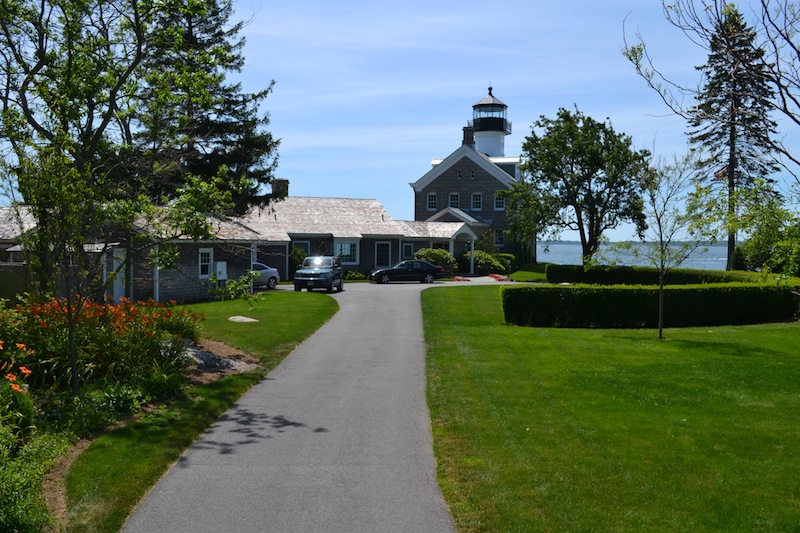 Shorely Chic: MORGAN POINT LIGHTHOUSE