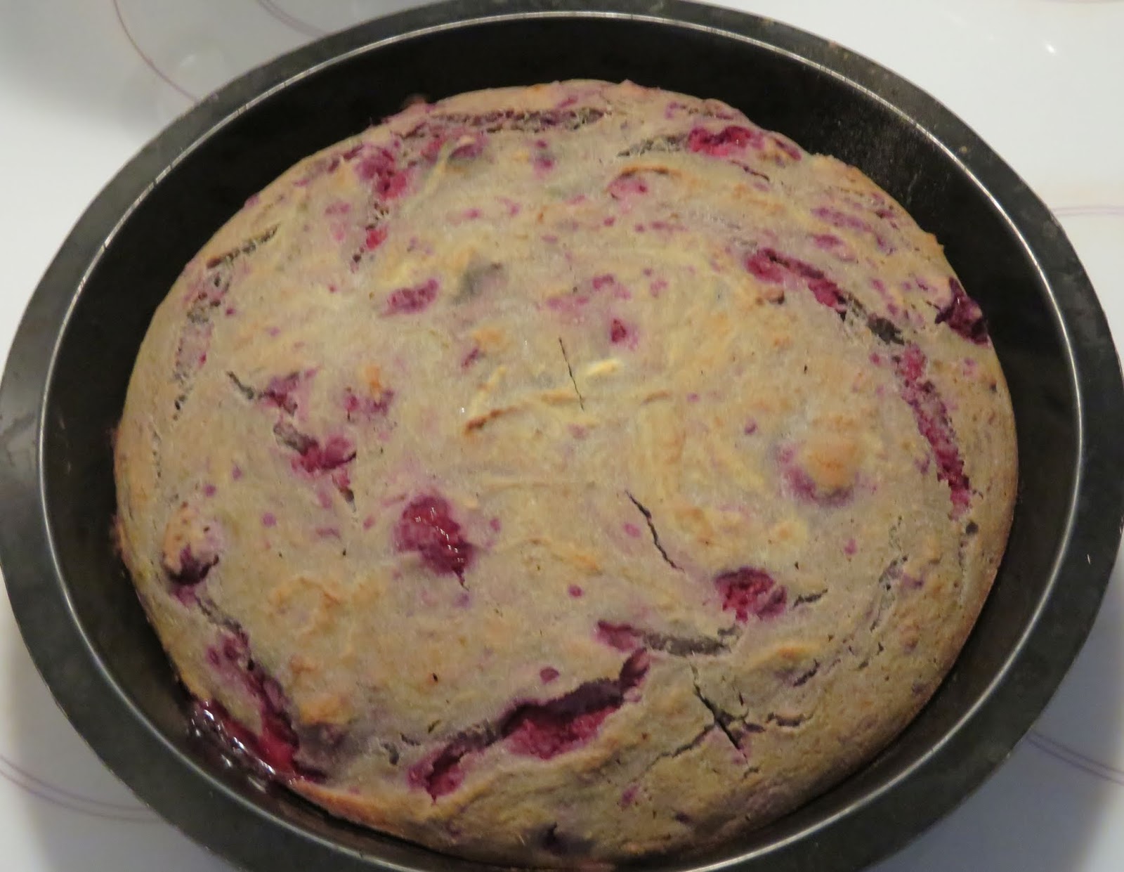 Gâteau à la noix de coco et aux framboises - Ma petite cuisine ...