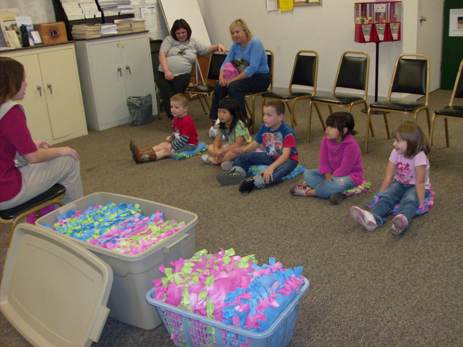 Roanoke Public Library: Pictures of the "sit-upon" presentation