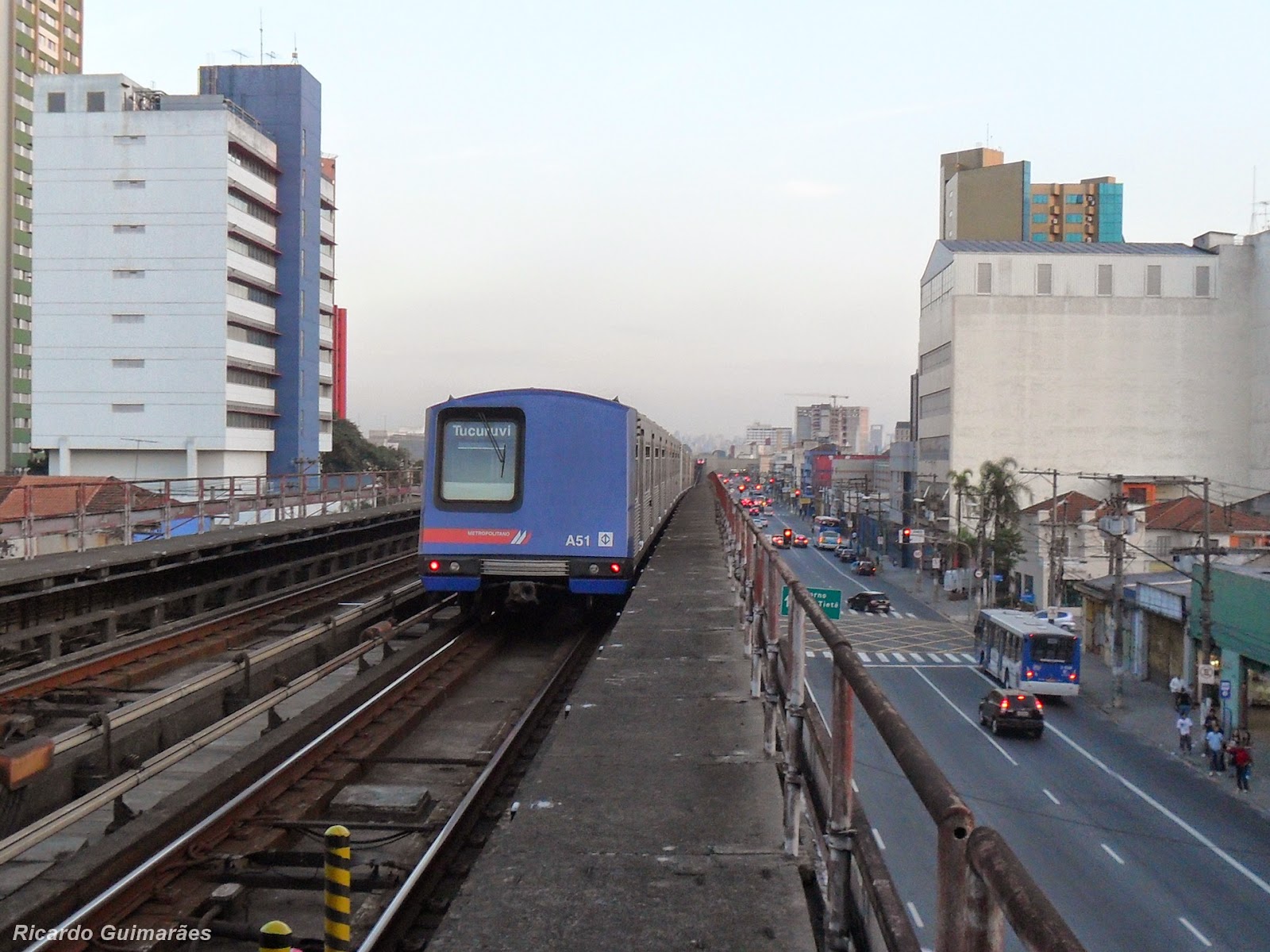 Linha 1-Azul do metrô ainda atrai moradores ~ Diário da CPTM